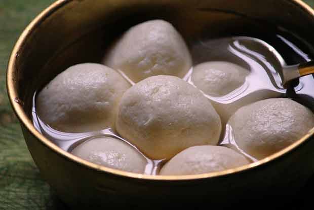 After peda & khova, Aavin to treat buyers with ‘rasgulla’