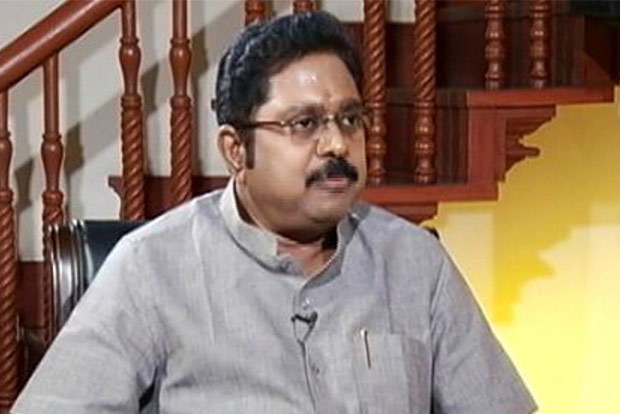 3 TTV Dinakaran MPs cross over to ruling camp