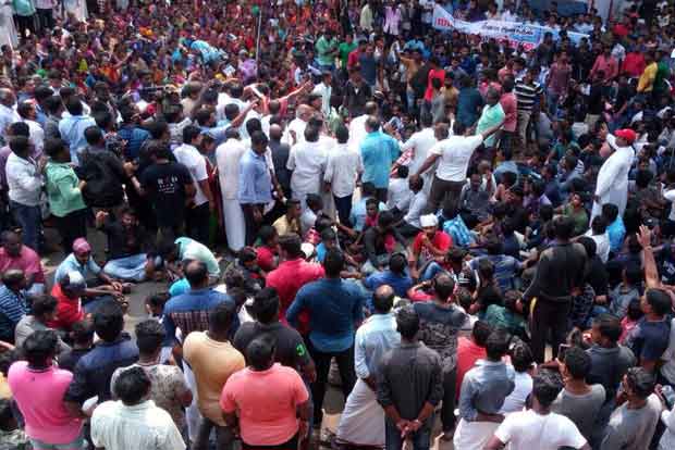 Day 2: Stir brings Colachel to a halt