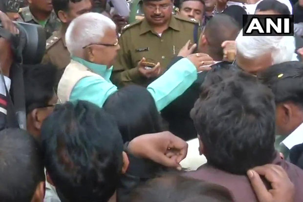 Lalu, Mishra jailed for 5 years in fodder scam case